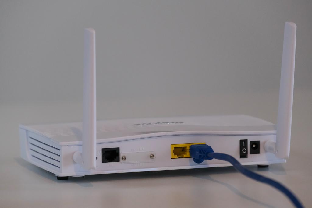 WiFi Extenders & Mesh Systems Guide - An Internet Boost